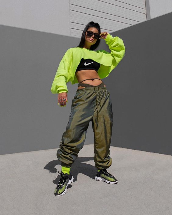 Neon mania mais uma vez! - Alessandra Faria Fashion & Beauty